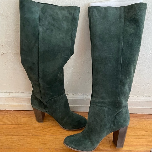BCBGeneration | Shoes | Forrest Green Bcbgeneration Suede Boots | Poshmark